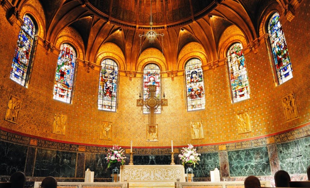 Wieczorne nabożeństwo wielkopostne na ulicach Jasła z udziałem licznej ...